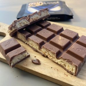 ΙΟΝ BREAK ΣΟΚΟΛΑΤΑ ΓΑΛΑΚΤΟΣ ΜΕ ΓΕΥΣΗ ΜΠΟΥΓΑΤΣΑ 100g - JOY market